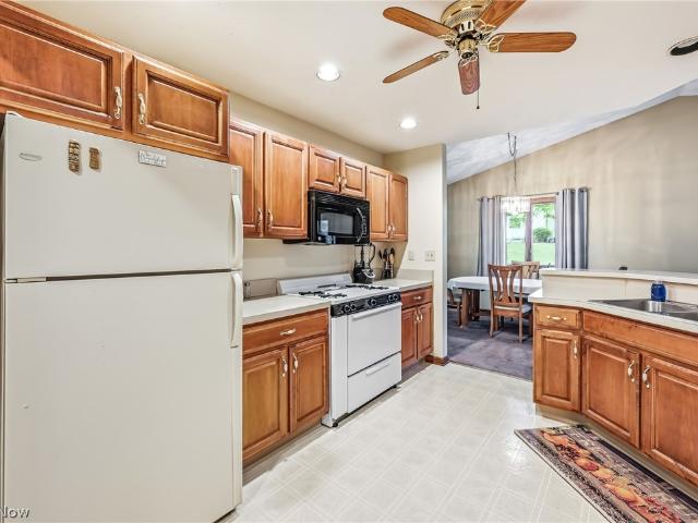 2160 Whispering Meadows
