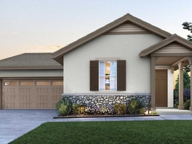 2160 White Oak Dr, Hollister, CA 95023