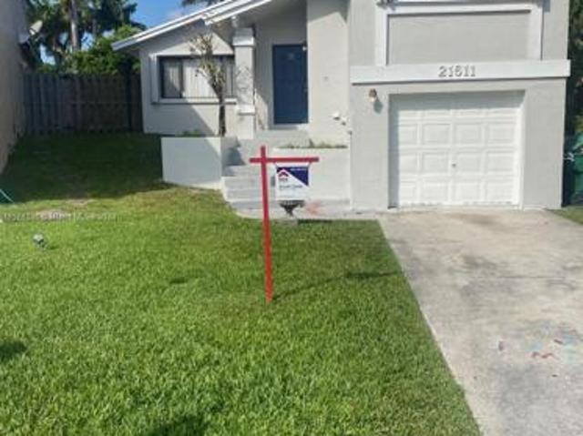 21611 SW 98th Pl, Cutler Bay, FL 33190