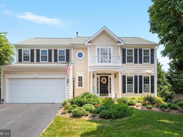 21614 Goodwin Ct, Ashburn, VA 20148