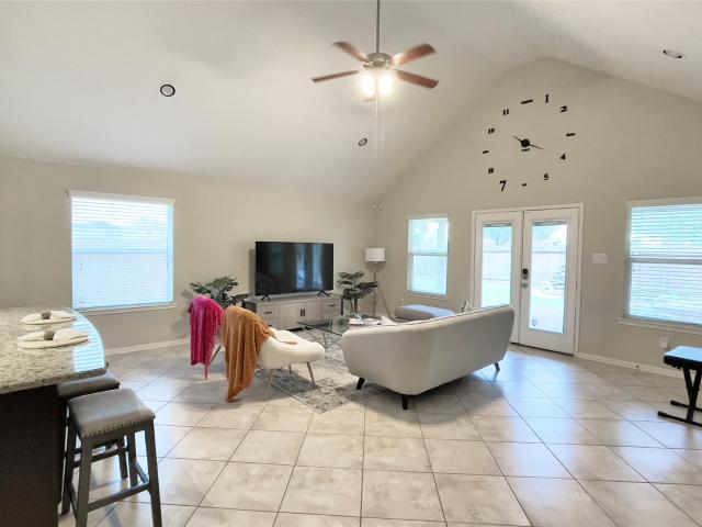 21618 Ivory Gate Lane