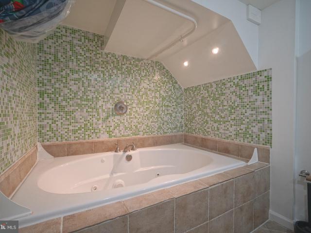 2161 N Brandywine St, Arlington, VA 22207 | MLS #VAAR2074
