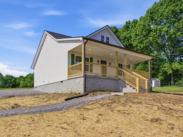 2161 Claude Fox Rd, Cornersville, TN 37047 | MLS #3184