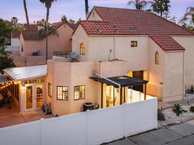 2161 Villa Sonoma Glen