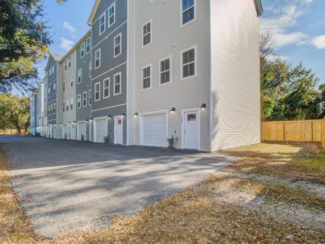 2161 W Jimtown Drive 102