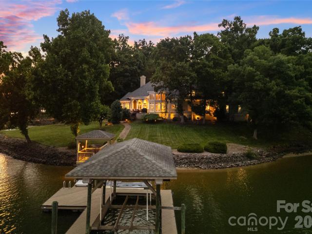 2161 Windy Oaks Road