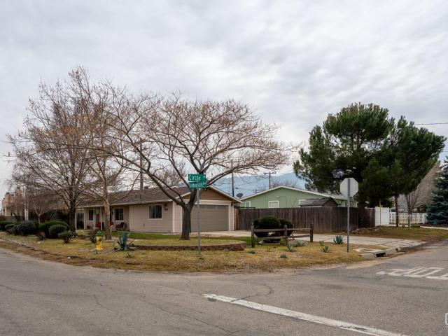 21621 Golden Hills Boulevard