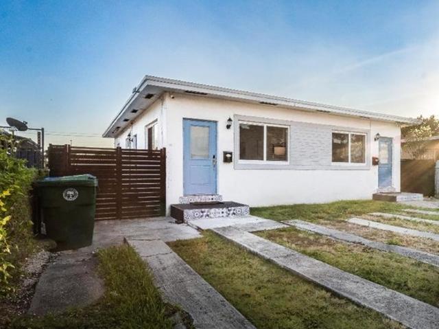 2162 NW 18th Ter, Miami, FL 33125