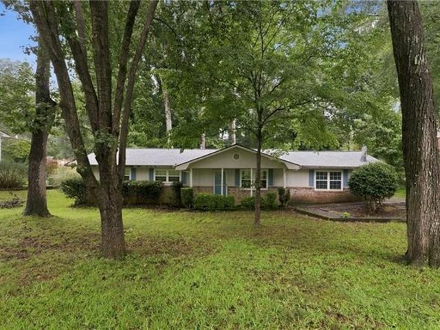 2162 Chestnut Pl, Lithia Springs, GA 30122