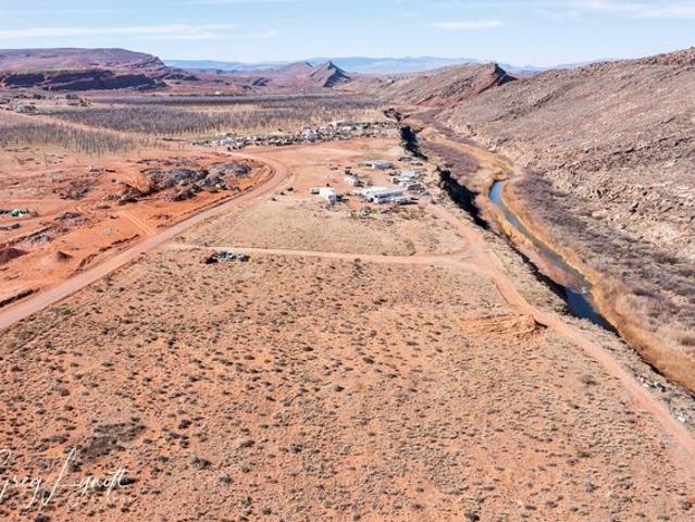2162 S Turf Sod Rd, Hurricane, UT 84737