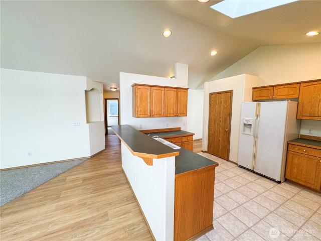 2162 th Avenue Ct E