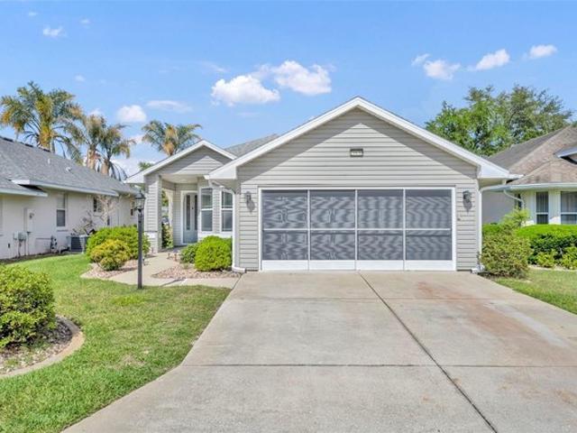 21630 Regency Park Ln, Leesburg, FL 34748