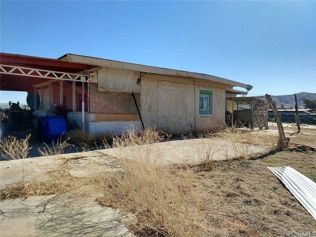 21637 Del Oro Rd, Apple Valley, CA 92308