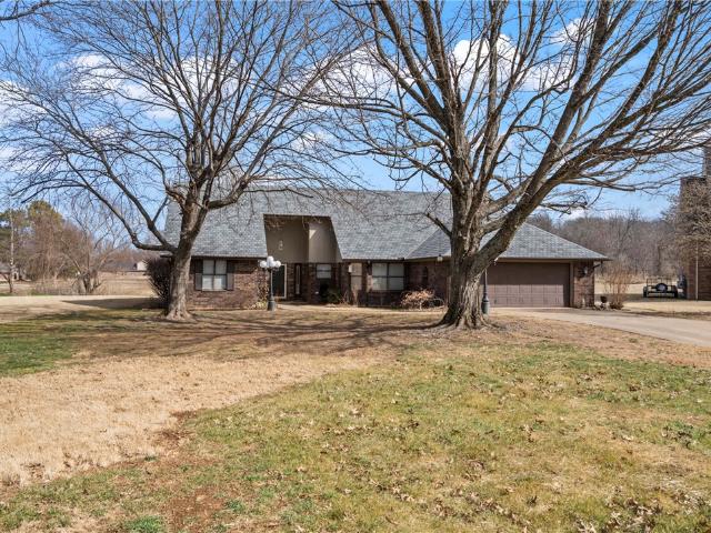 21636 Seminole Court