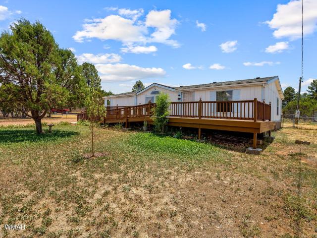 2163 Meadow Lane