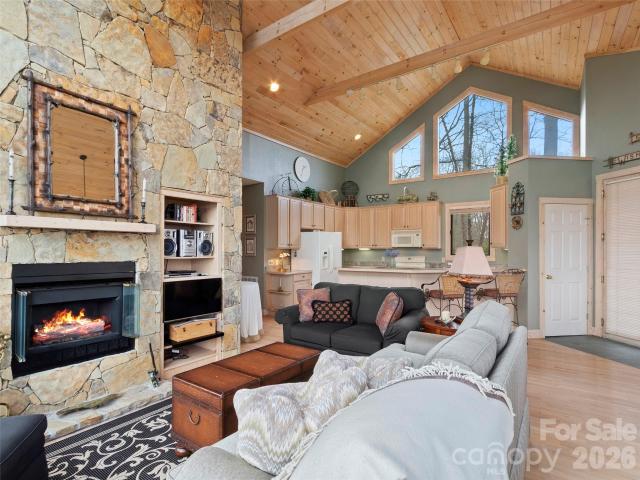 2163 Mountain Air Drive