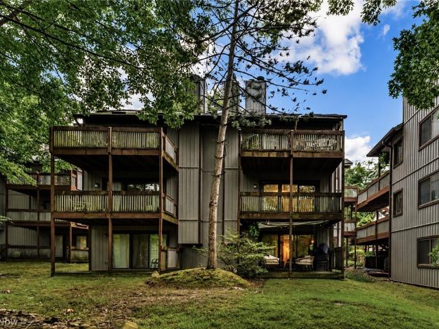 2163 Pinebrook Trail