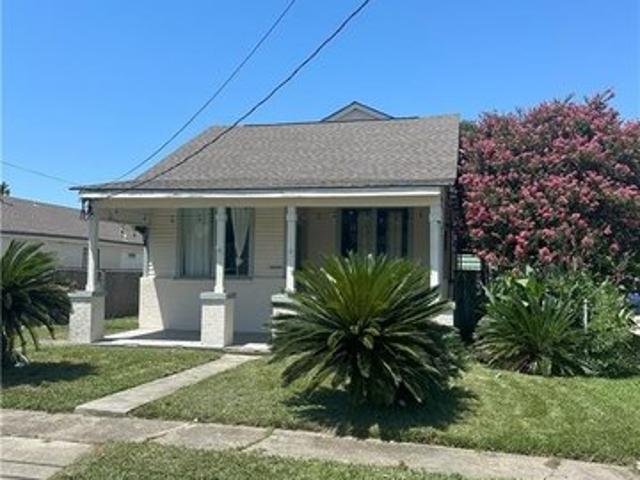 2163 Sumpter St, New Orleans, LA 70122