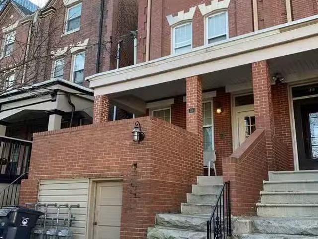 216 14th 2 216 W 14th St #2