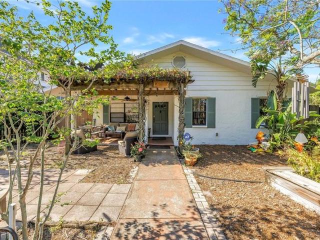 216 16th Ave SE, Saint Petersburg, FL 33701