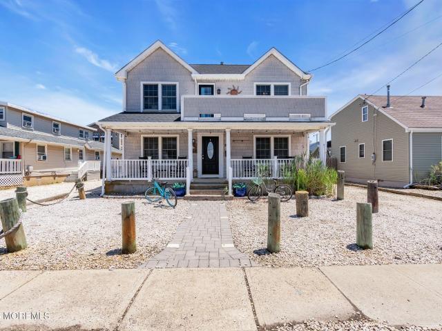 216 4th Avenue
