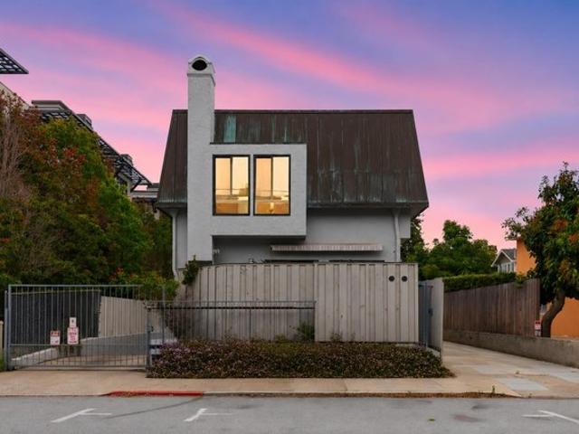 216 8th Ave, San Mateo, CA 94401
