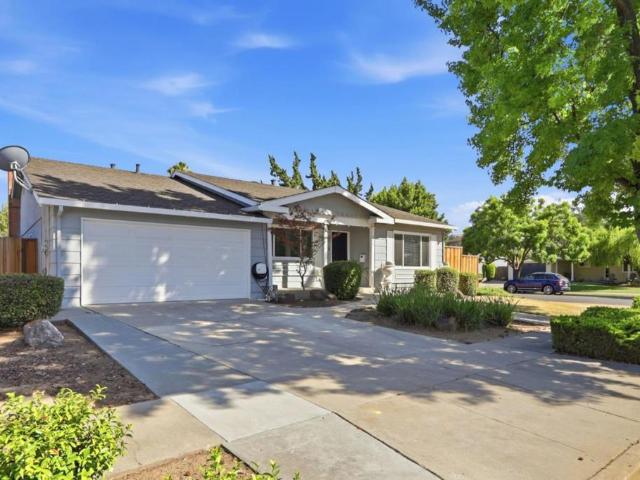 216 Colibri Court