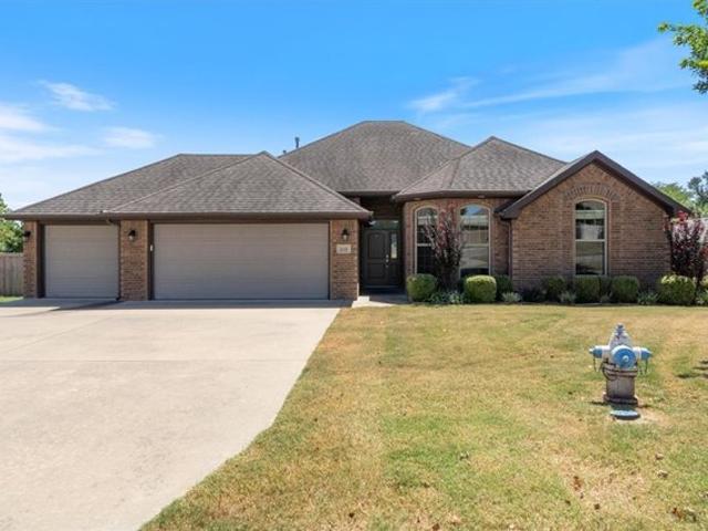 216 Callie Ln, Centerton, AR 72719