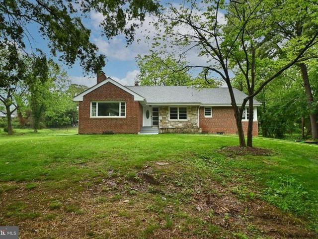 216 Careybrook Ln, Oxon Hill, MD 20745