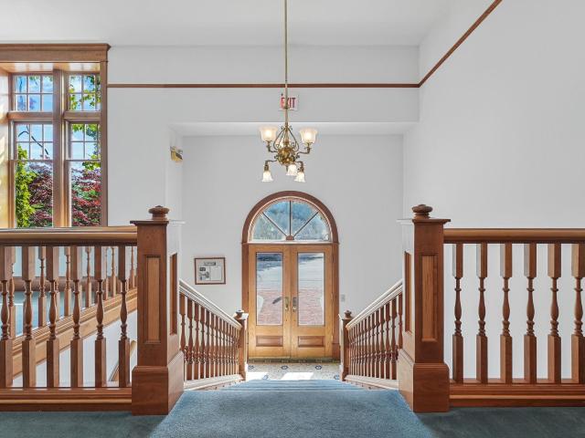 216 Cass Street