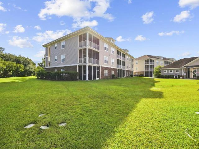 216 Castle Dr. 1389