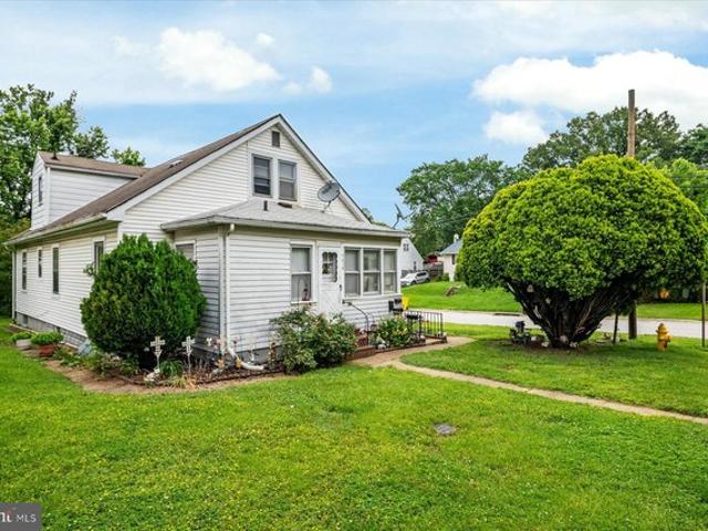216 Charles St, Baltimore, MD 21225