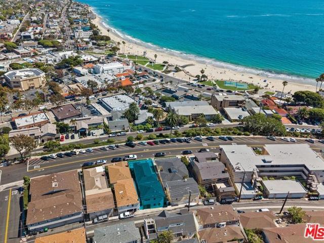 216 Cliff Dr, Laguna Beach, CA 92651