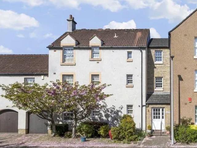 216 Craigcrook Road, City of Edinburgh, EH4 7AZ, United Kingdom | 3 bed house for rent #168142613 | Rentberry