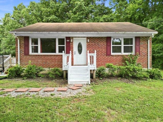 216 Crescent Ln, Monroe, VA 24574