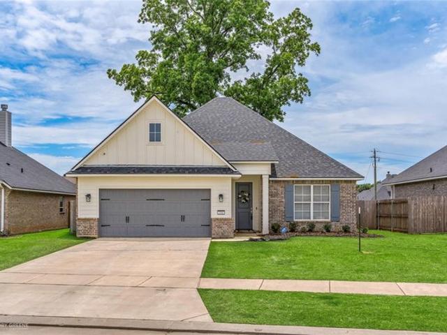 216 Cullom Dr, Bossier City, LA 71112