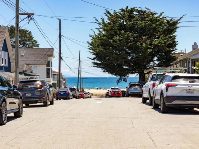 216 Cypress Avenue