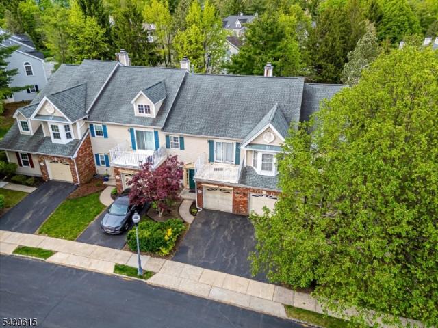 216 Amethyst Way