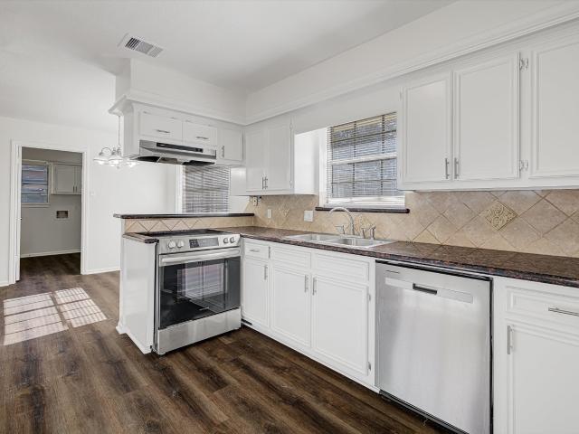 216 Any Way St, Lake Jackson, TX 77566 | MLS #30669