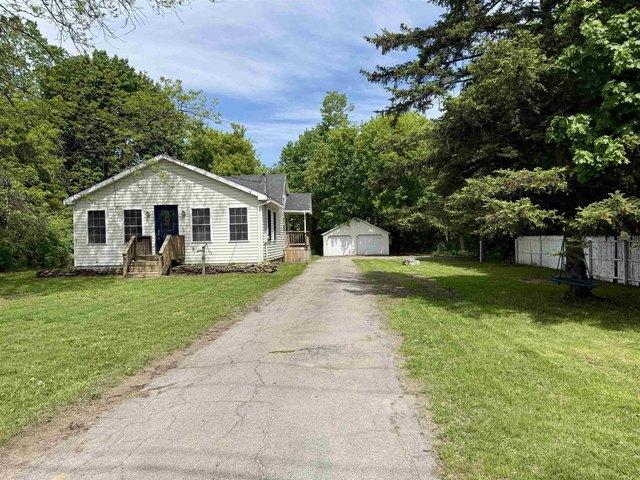 216 Andrews St, Massena, NY 13662