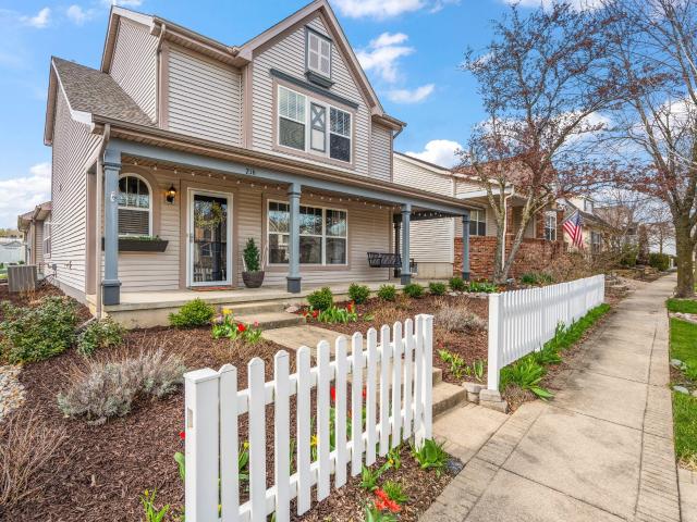 216 Abington St, Valparaiso, IN 46385 | MLS #837100 | Compass