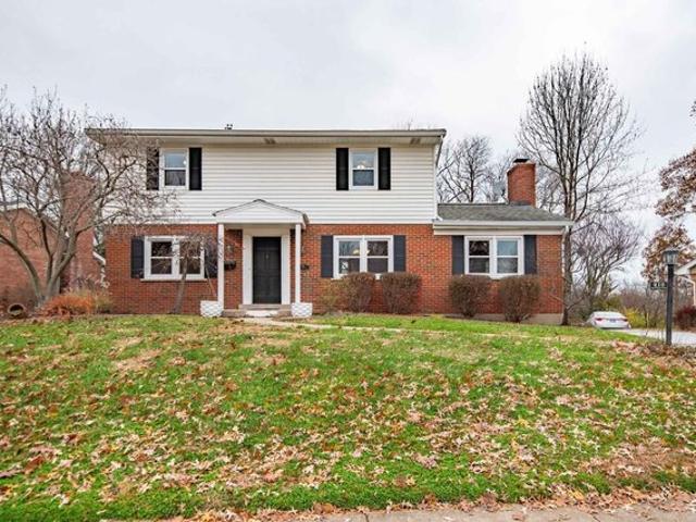216 Applewood Dr, Lakeside Park, KY 41017