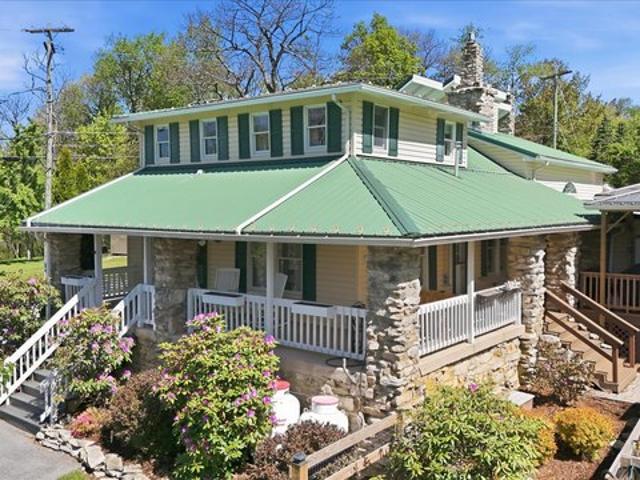 216 Aughwick Rd, McConnellsburg, PA 17233