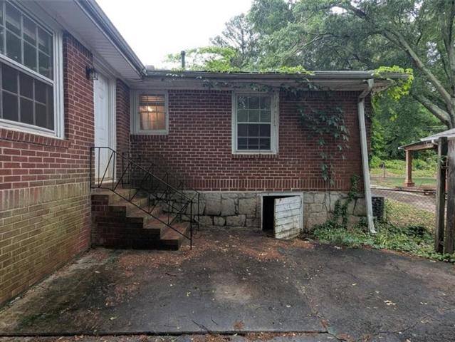 216 Austin Avenue NE