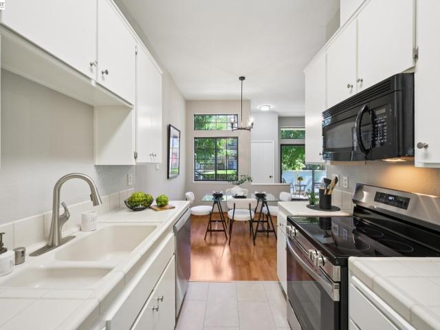 216 Borel Ln