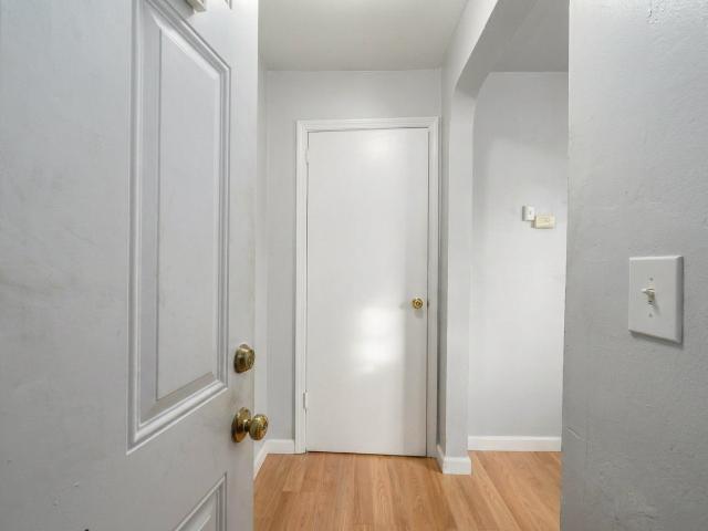 216 Bayview Ave