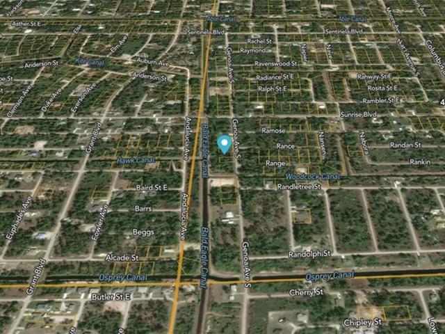 216 Genoa Ave S, Lehigh Acres, FL 33974