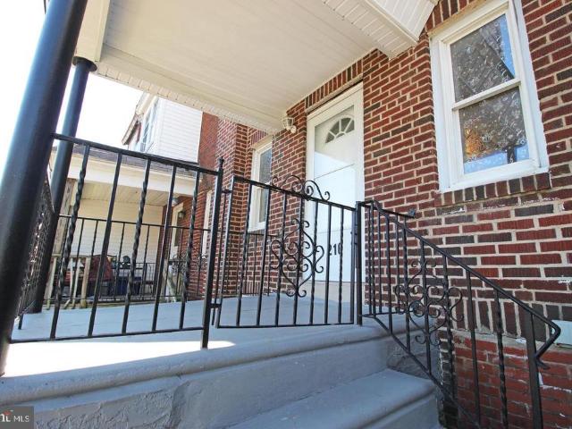 216 Greenwood Road