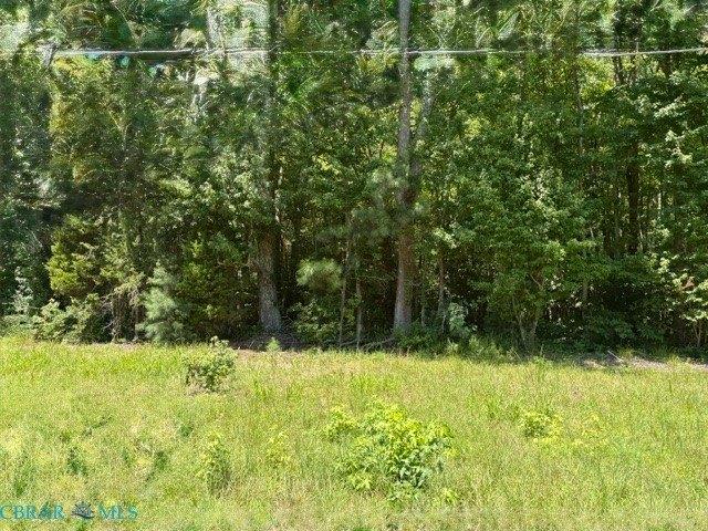 216 Guinea Rd, Hayes, VA 23072