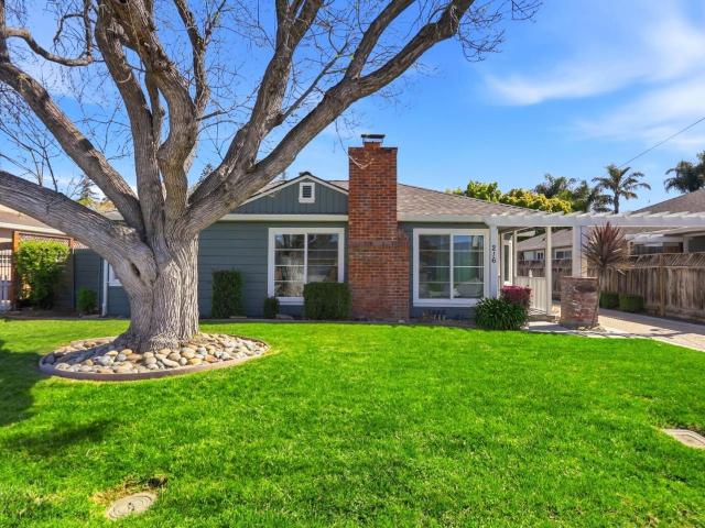 216 Douglane Ave, Santa Clara, CA 95050 | MLS #ML82045 | Compass